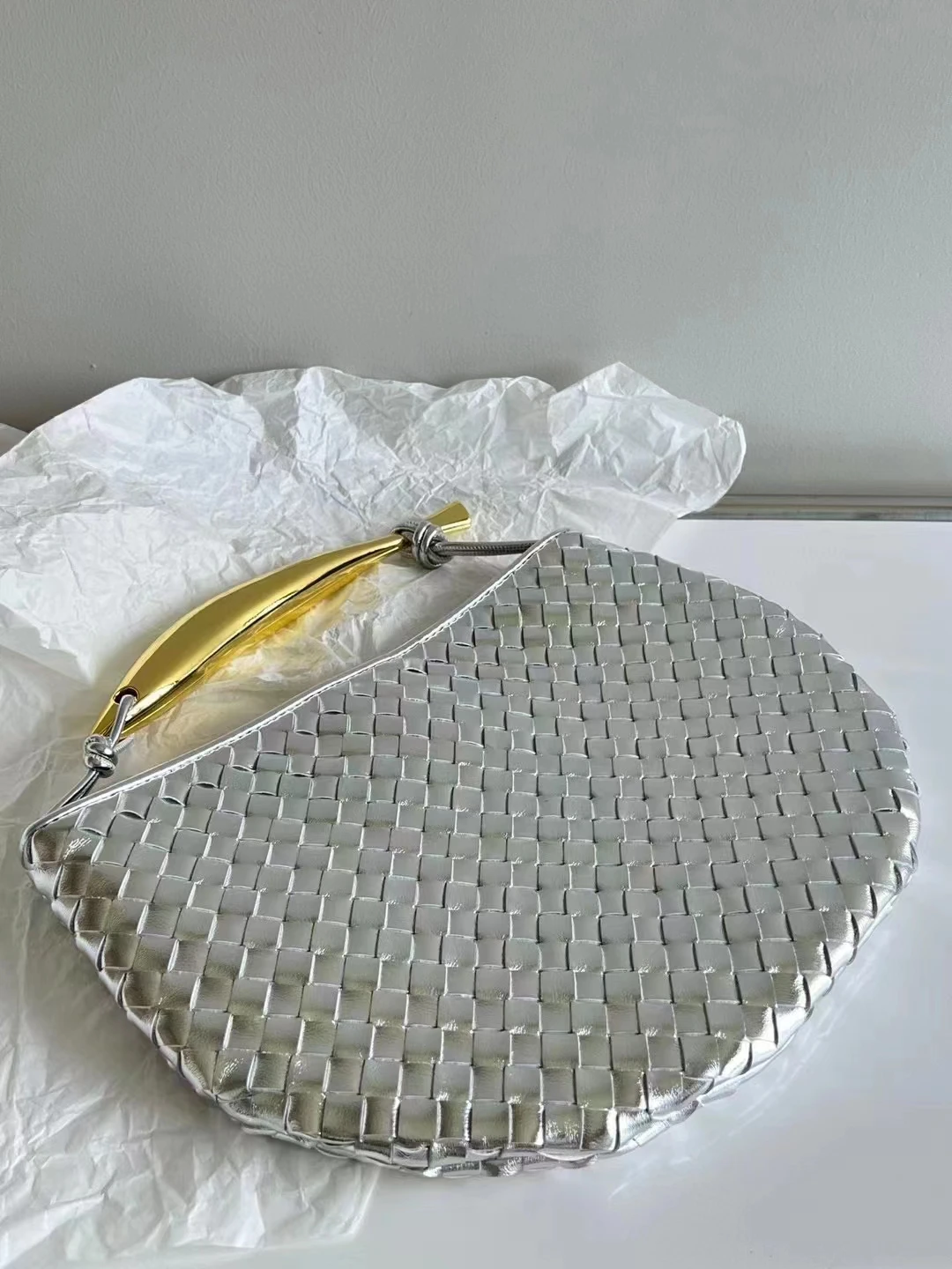 Fashion Women Large Genuine Leather Sardine Bag With Fish Metal Handle ...