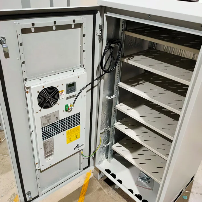 Ip65 Telecom Outdoor Cabinet With Snmp Function Enclosures 0 7m 5g 1 2m ...