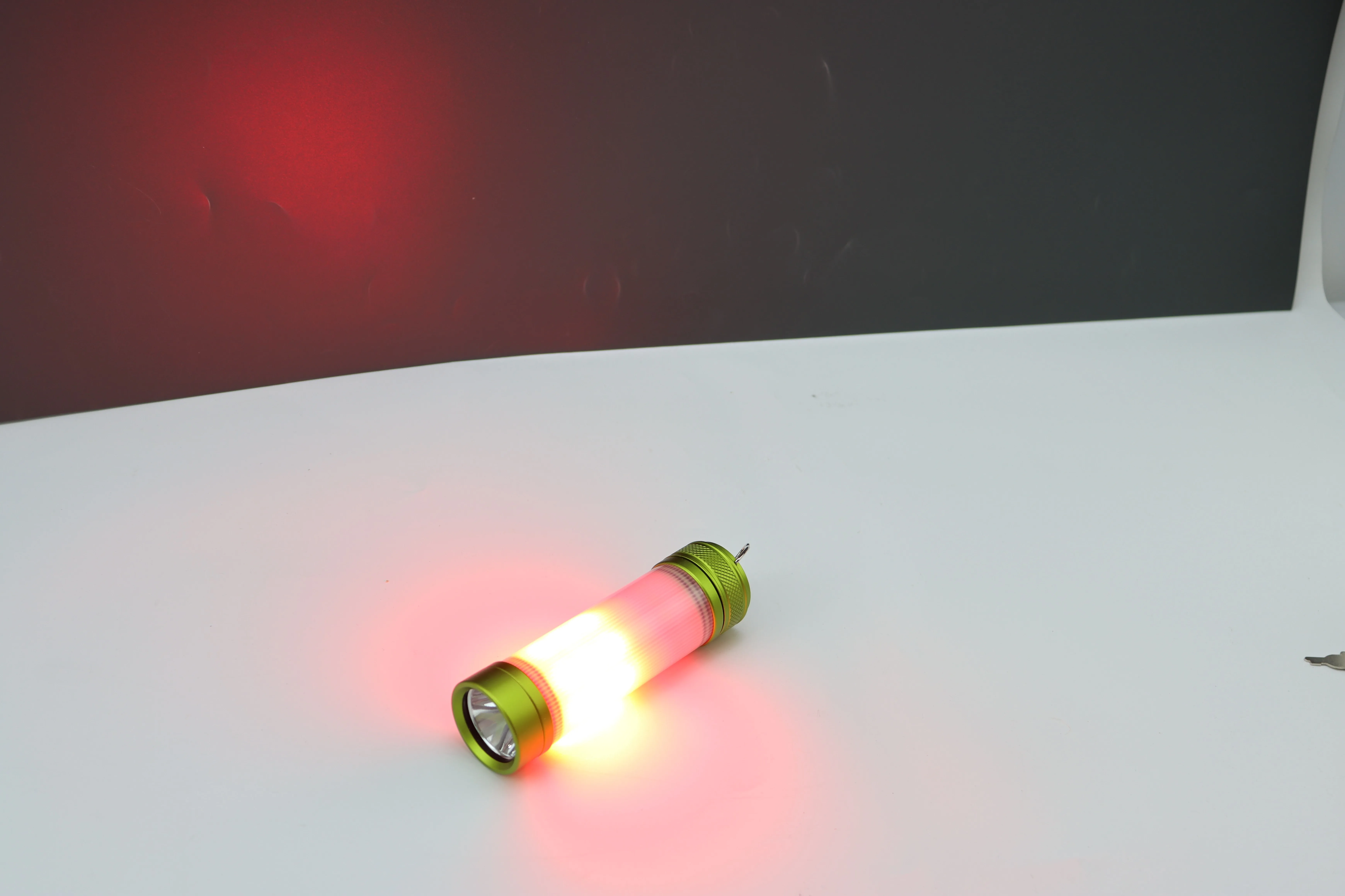 2024 New Design Type-c Rechargeable Mini Flashlight Portable Work Light ...