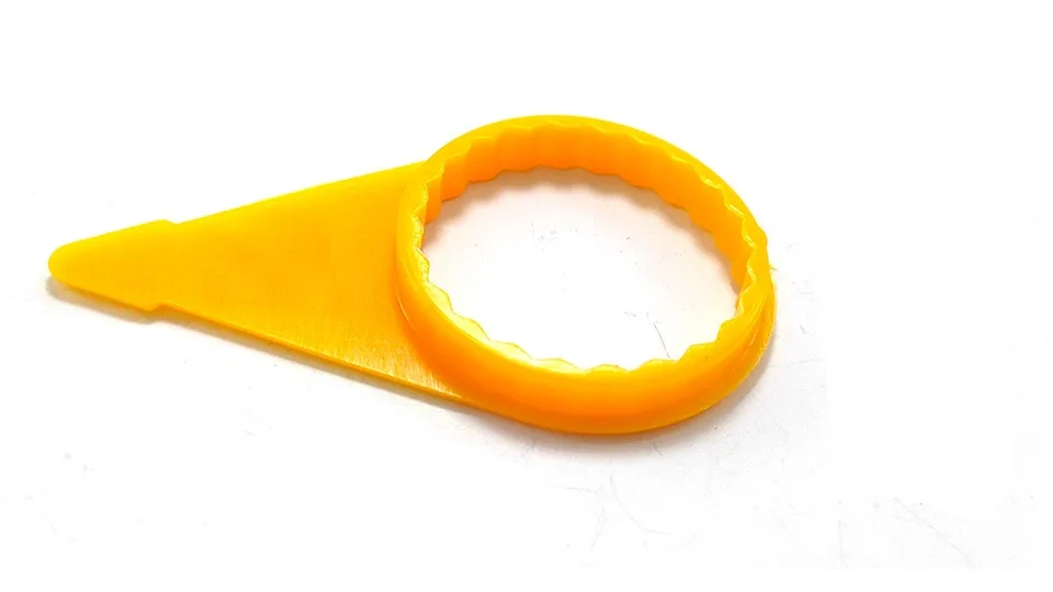 Red Wheel Nut Indicator Visual Indicator For Fleets Industrial Trucks ...