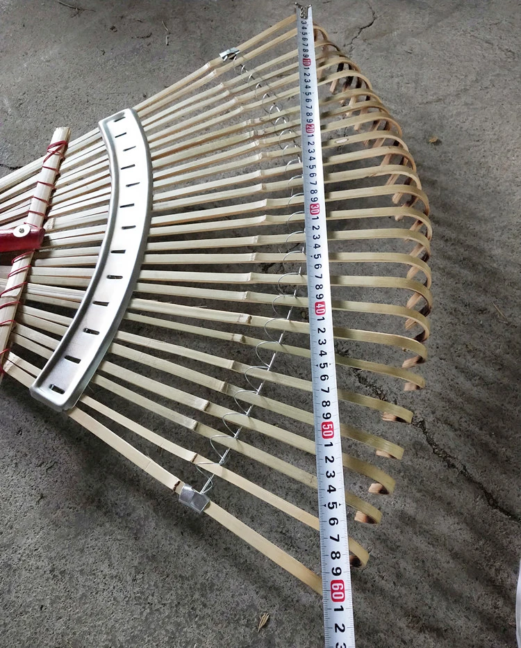 26 Teeth Bamboo Rake - Durable Lawn Rake with Wooden Handle