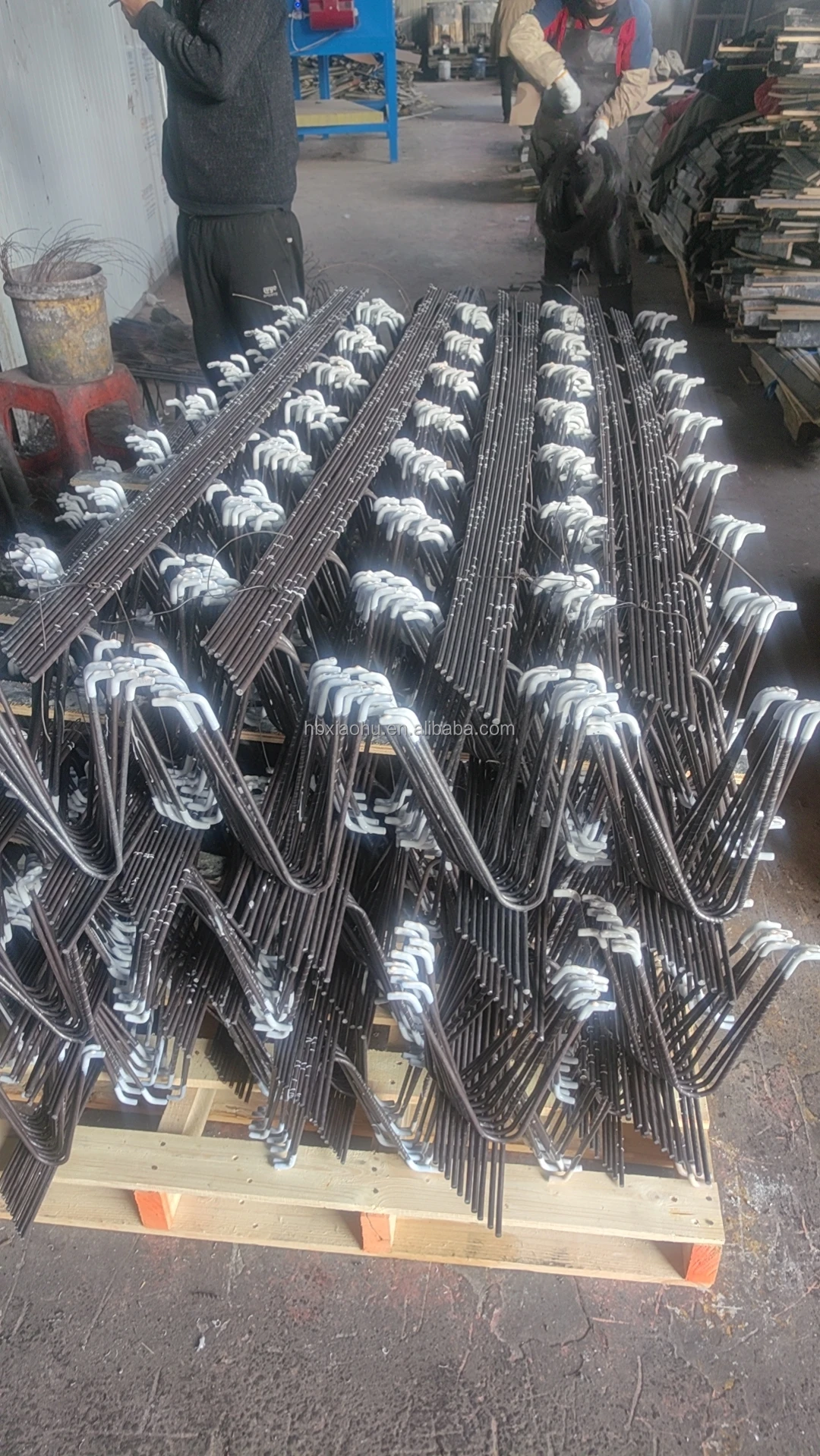 Slab Bolster Upper Is a Continuous Metal bar Support Used to Maintain ...