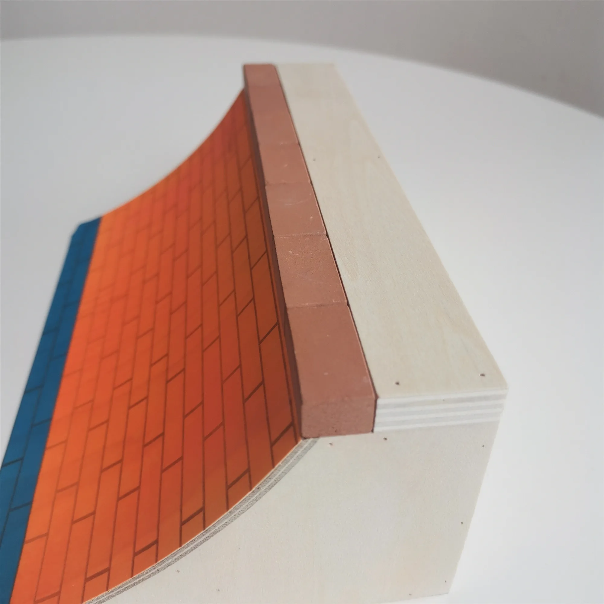 Wooden Fingerboard Obstacles - Brick Quarterpipe for Youngsters