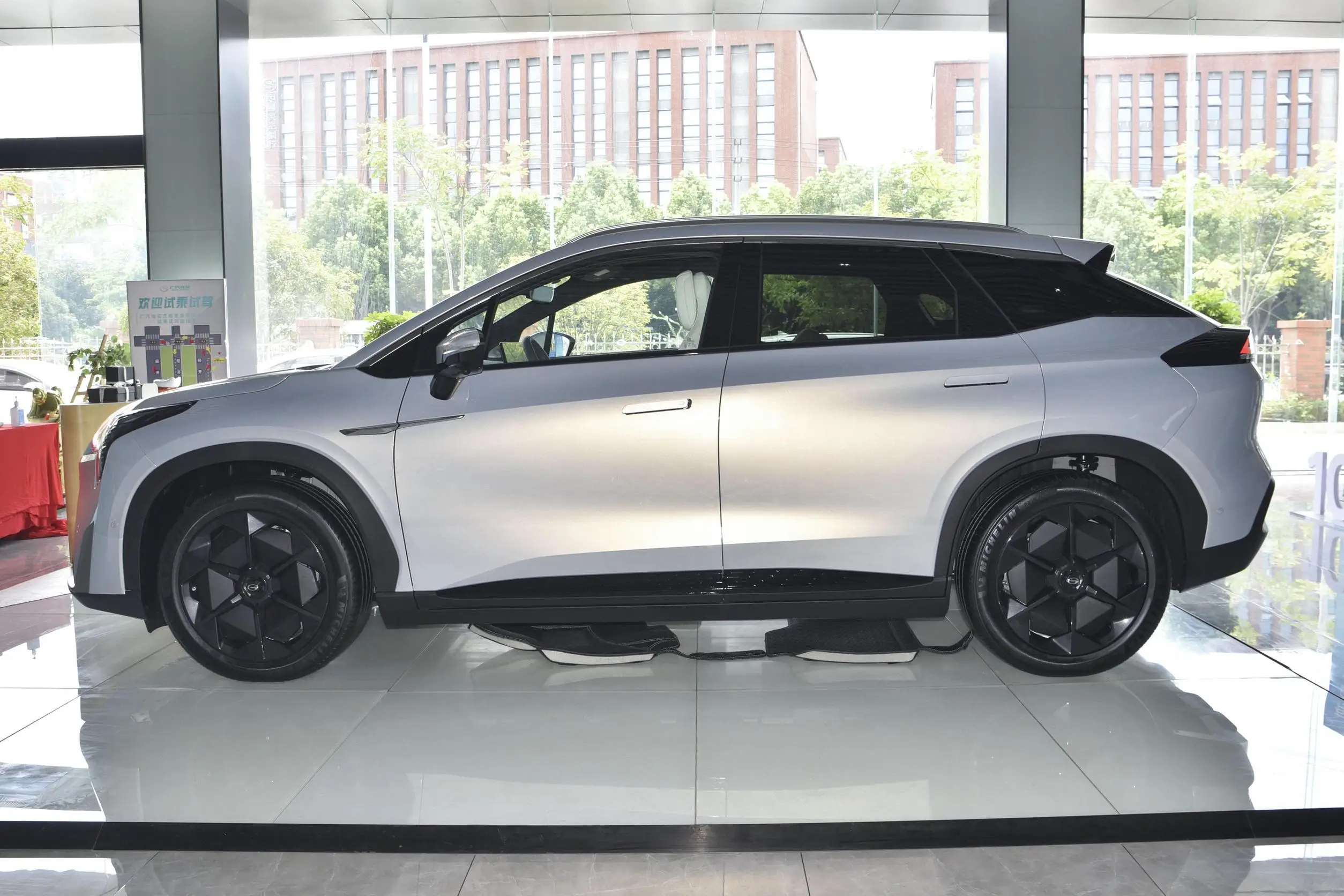 Aion 2024 High Performance Electric Vehicles Gac Aion Y S V Aion Lx 5 People Sedan Lhd Ev Suv ...