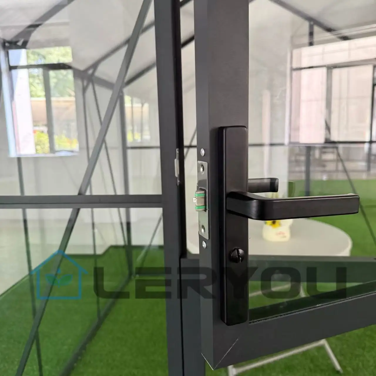 Outdoor Aluminum Frame Glass T-Shape Greenhouse for Garden