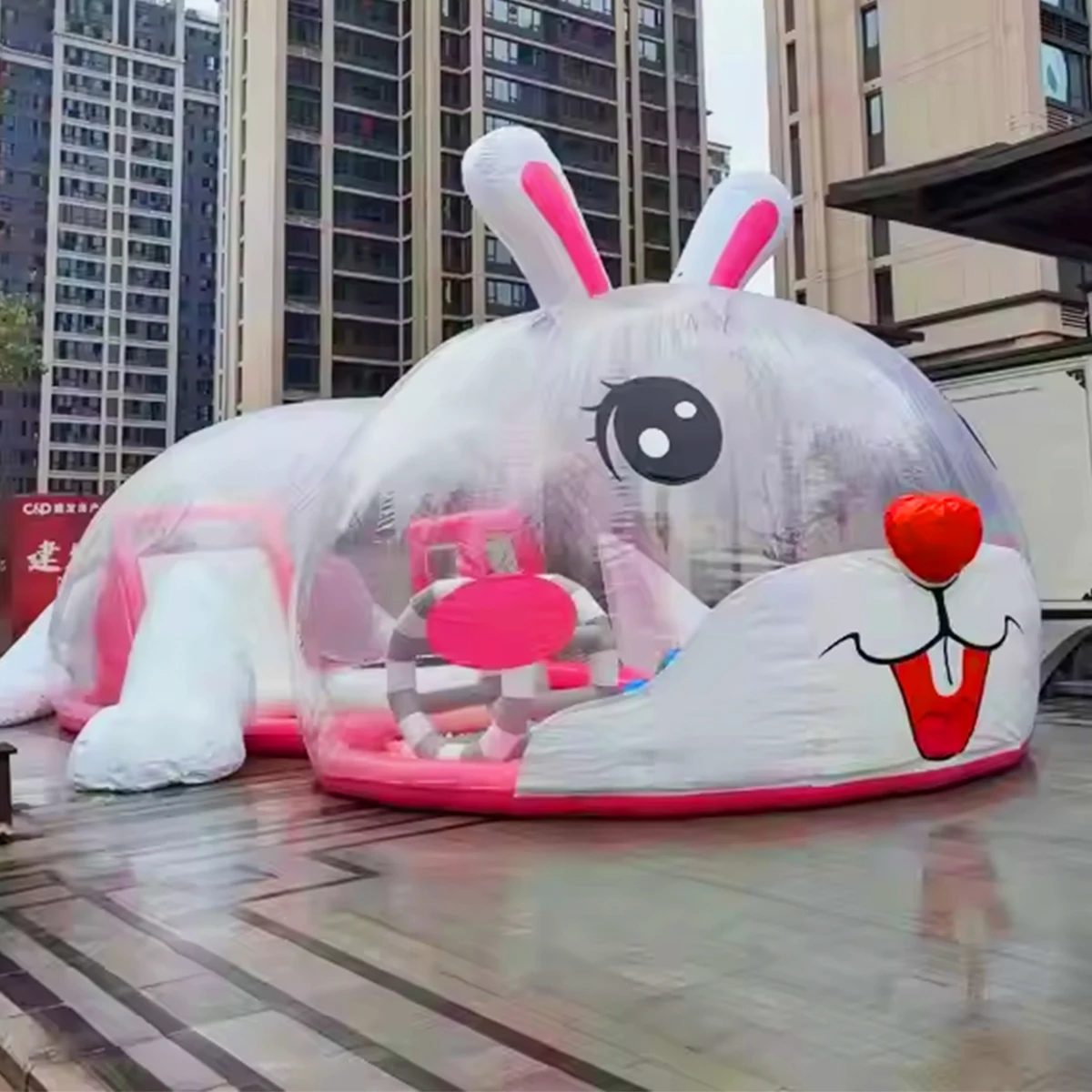 Rabbit Model Inflatable Bubble House With Millions of Ocean Ball Pools ...