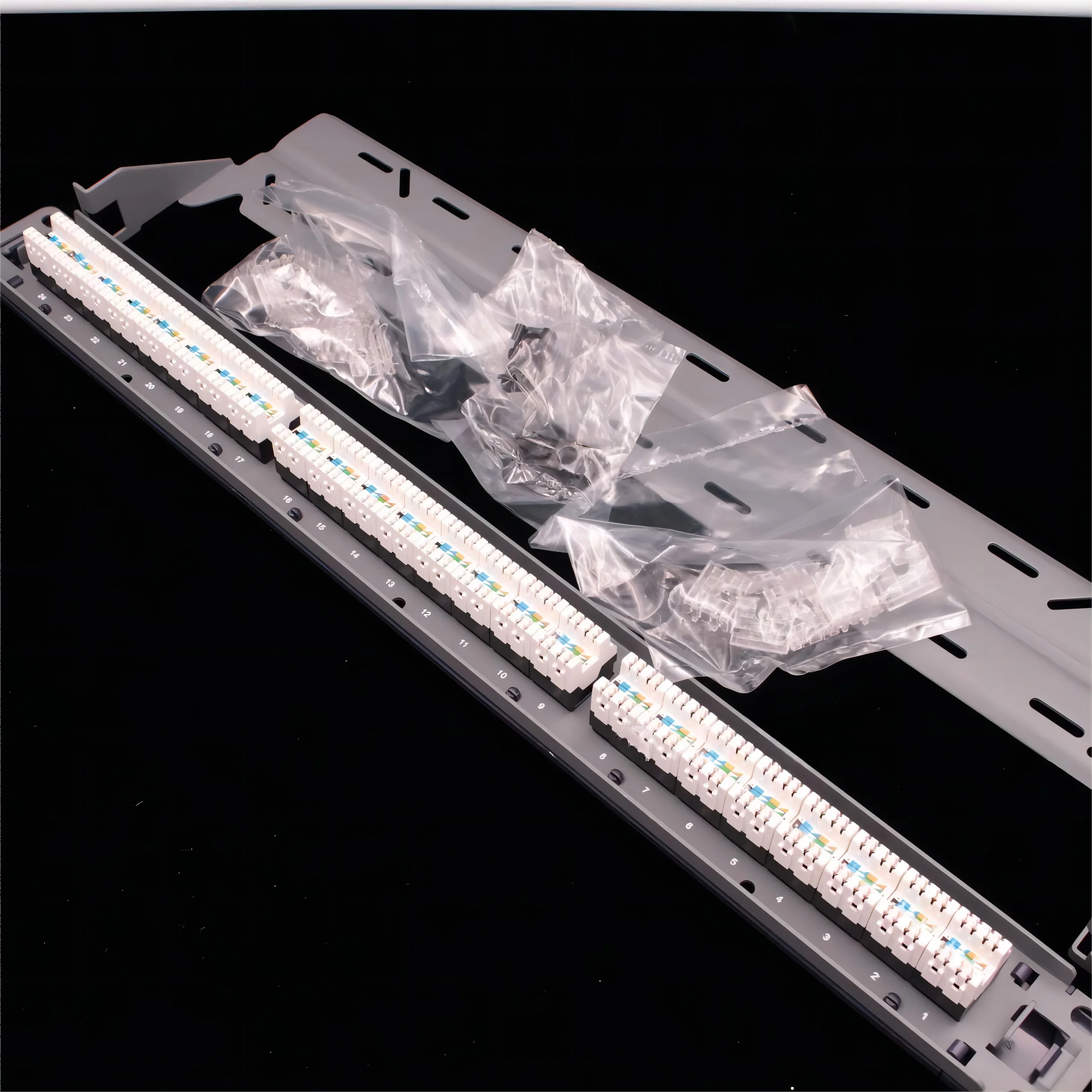 ACTPP6U24NSS RJ45 Network Patch Panel Cat6 Unshielded 24-port