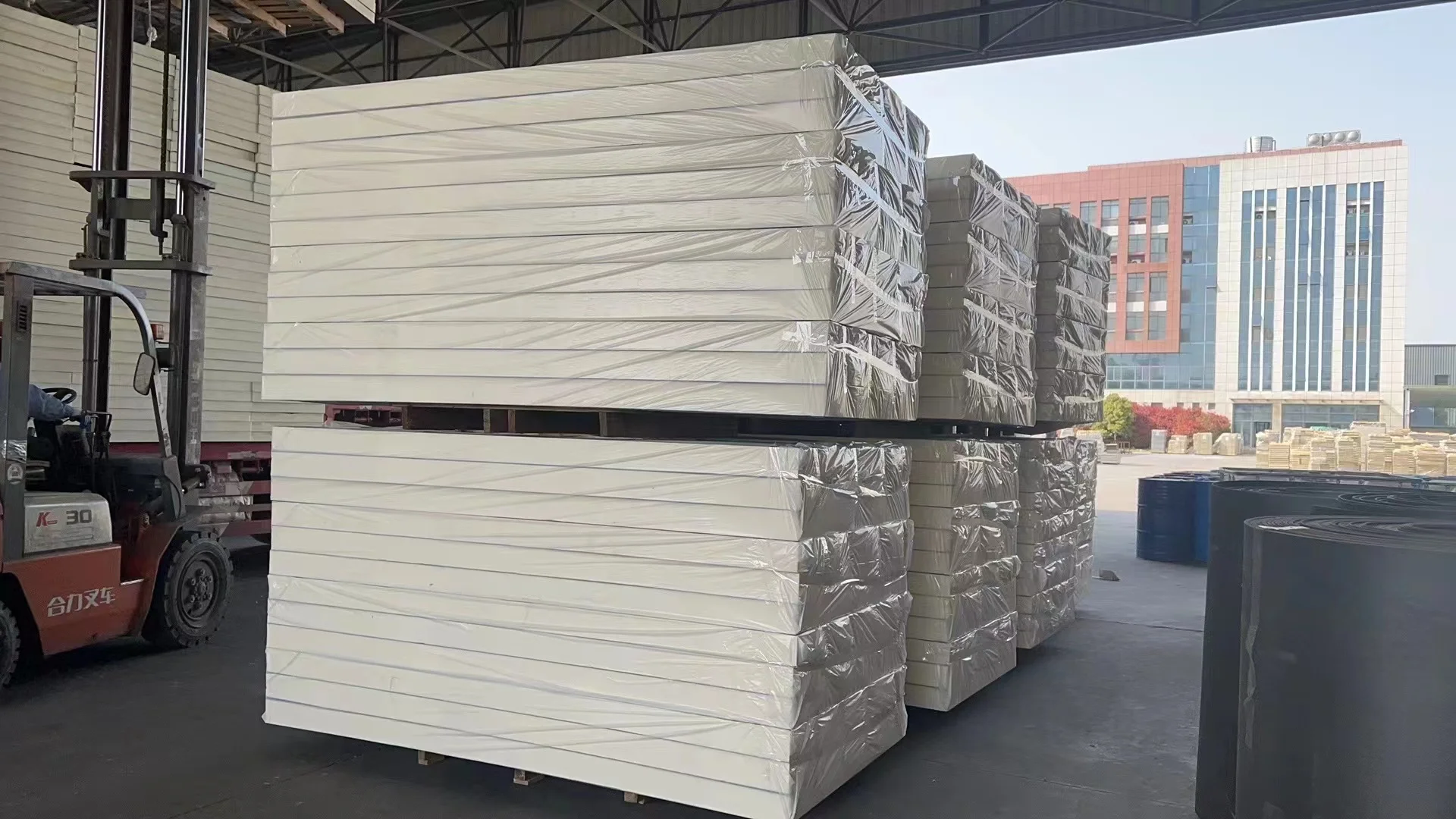 Greenfoam PIR Insulation Boards - Efficient Heat Solutions