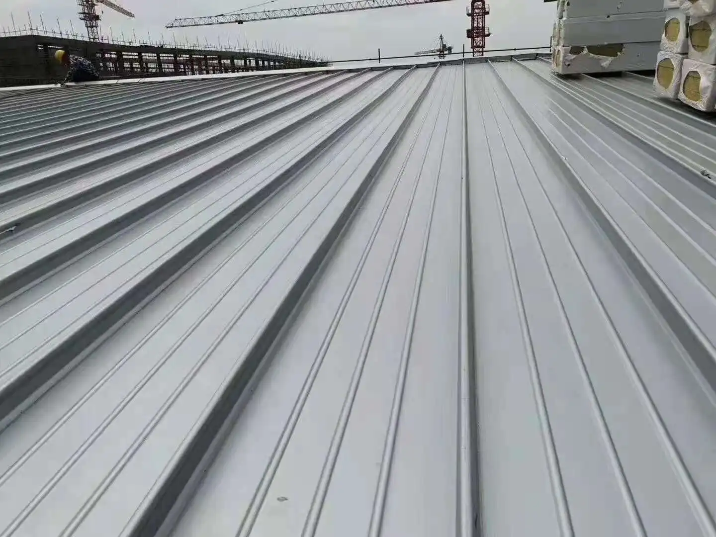 Cold Rolled Dx51d Zinc Roofing Sheets Galvanized Corrugated Gi Steel ...