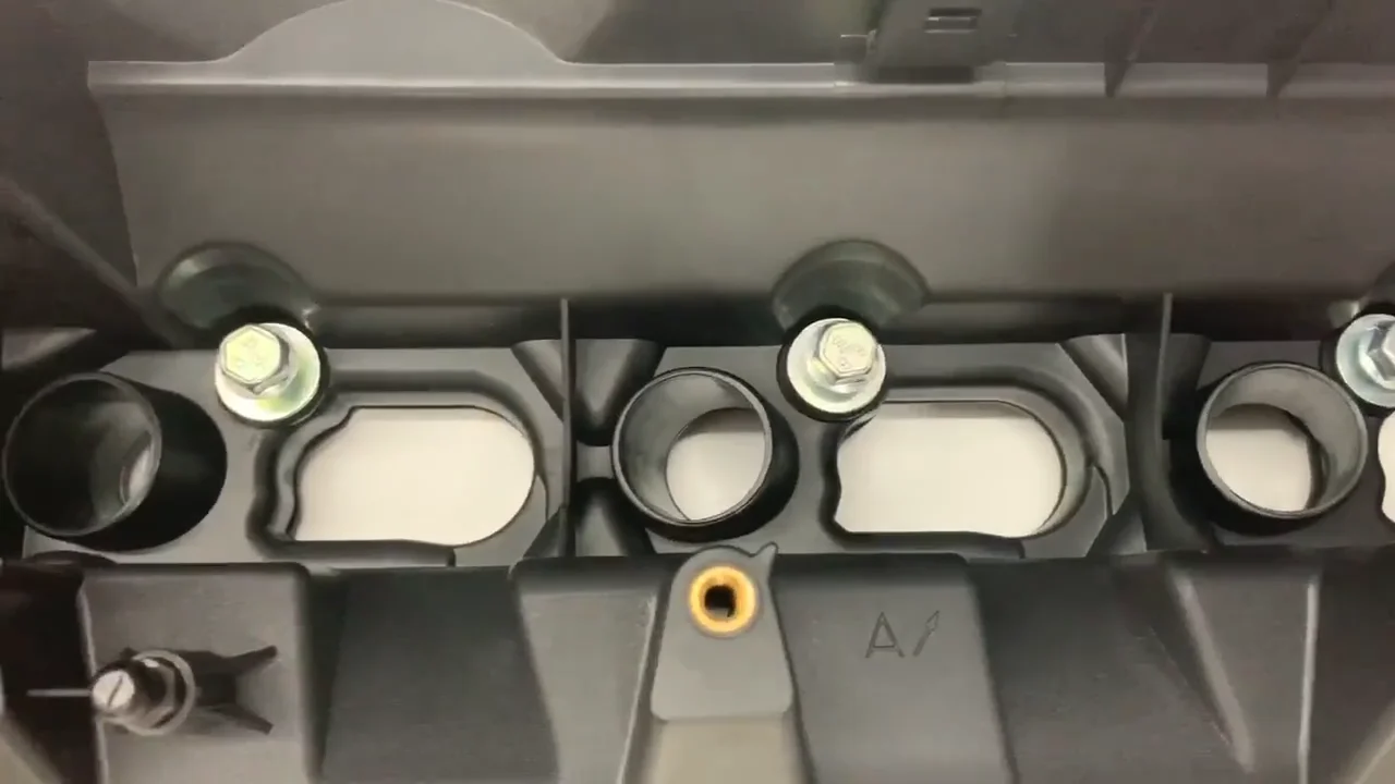 For Land Rover Discovery Left Side 3.0l Cylinder Head Engine Valve ...