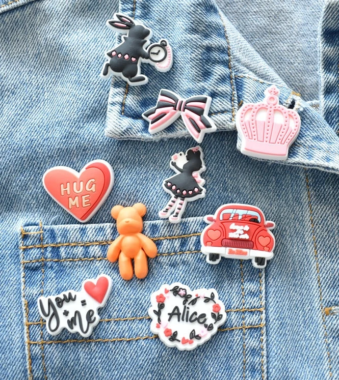 2022 Pvc Baby Hat Shoe Charms Brooch Pins Decorations Accessories ...