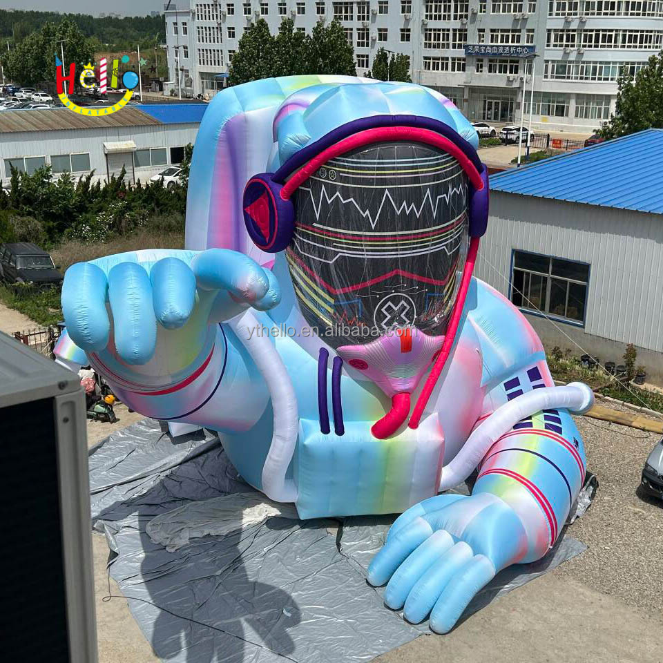 Hug Inflatable Stage Background - Giant Spaceman Model