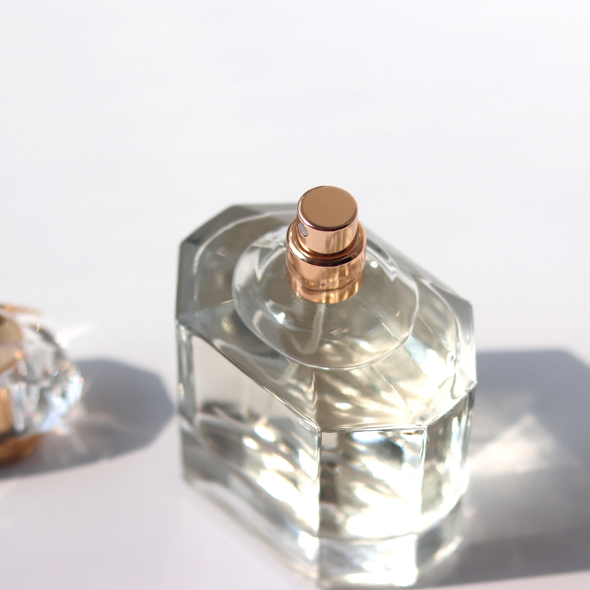 100ml Heavy Elegant Quality Parfum Bottle Long Mist Sprayer Recyclable ...