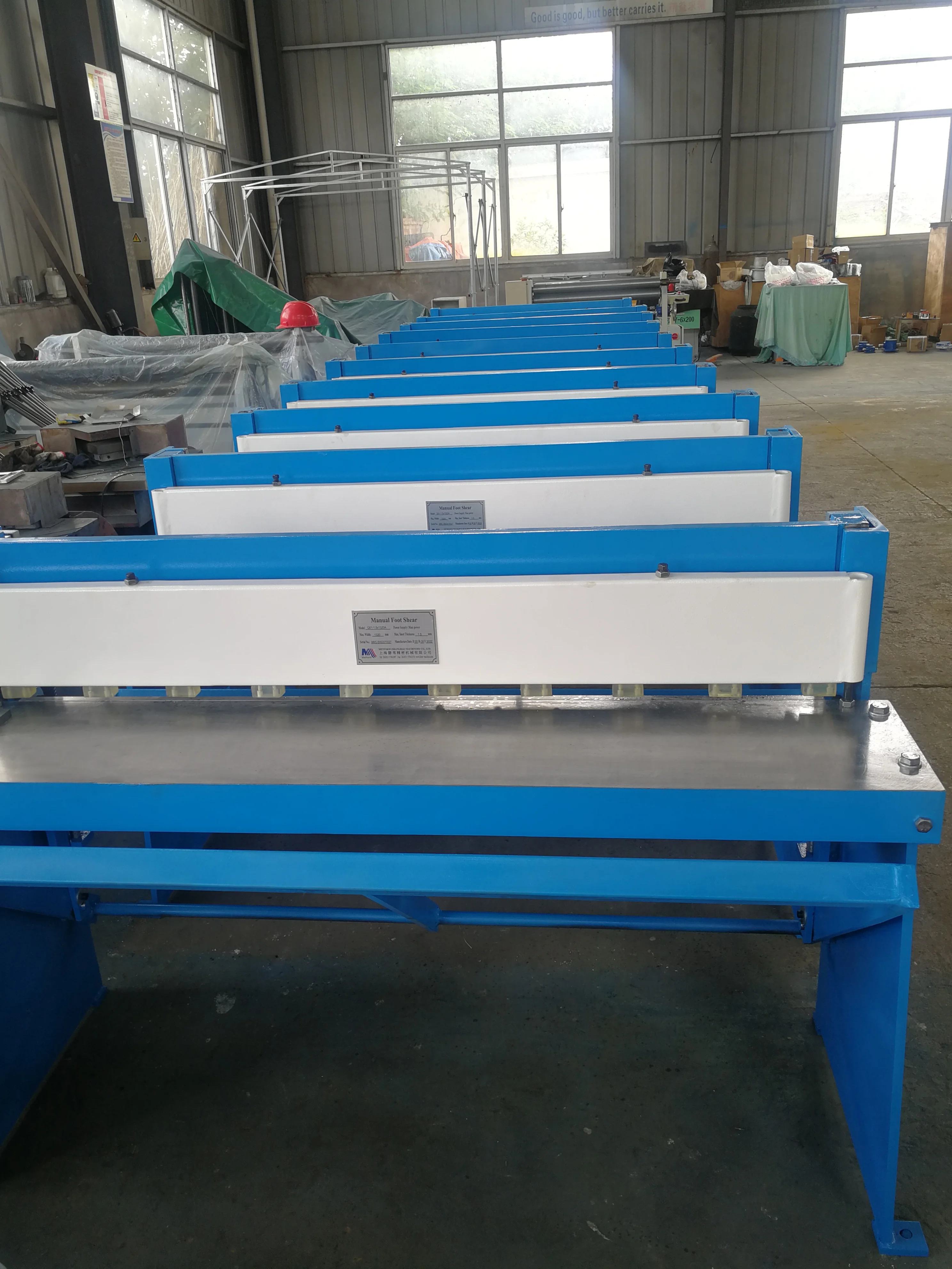 Hand Shear Machine - Sheet Metal Cutting Tool by METFORM