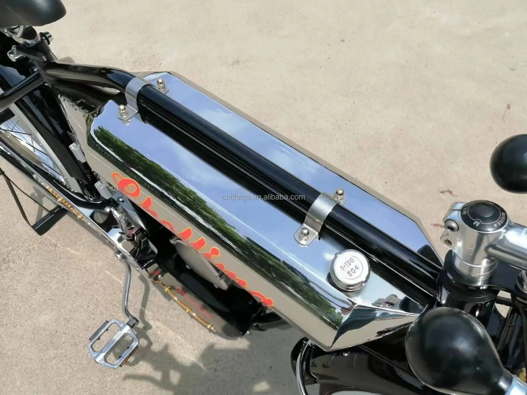 Gasoline Motorized Bicycle with Soft-tail Frame & Disc Brake