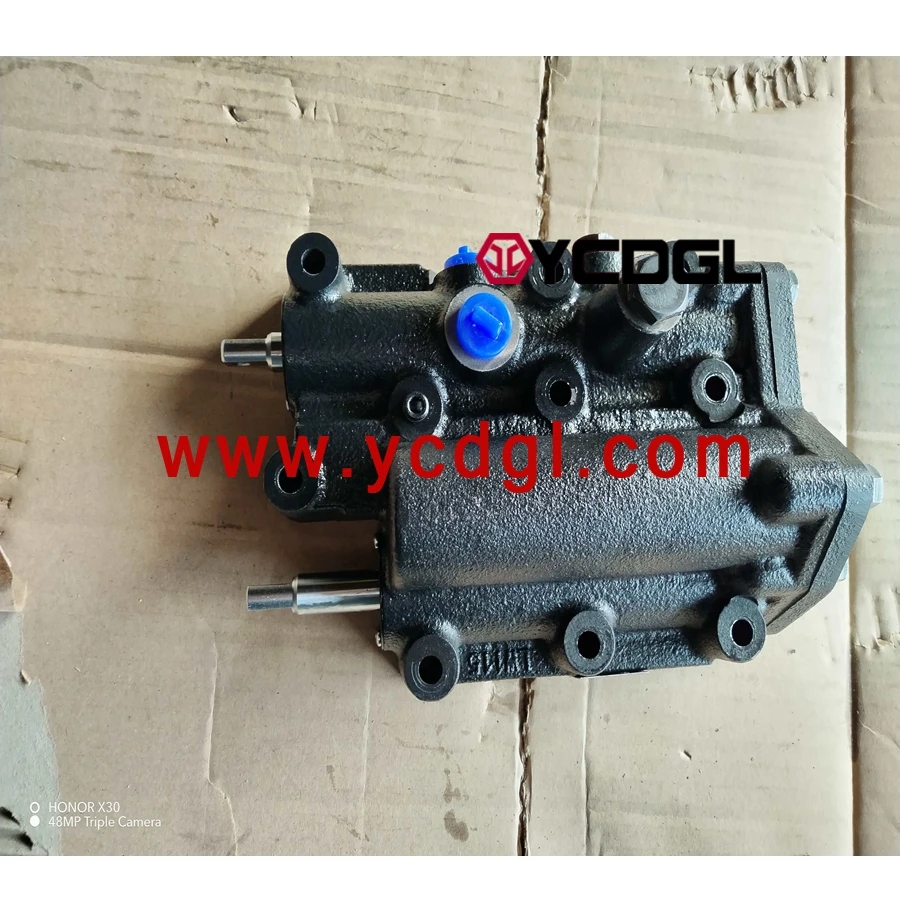 Forklift Parts Transmission Control Valve Assembly 15793-80291 For Heli ...