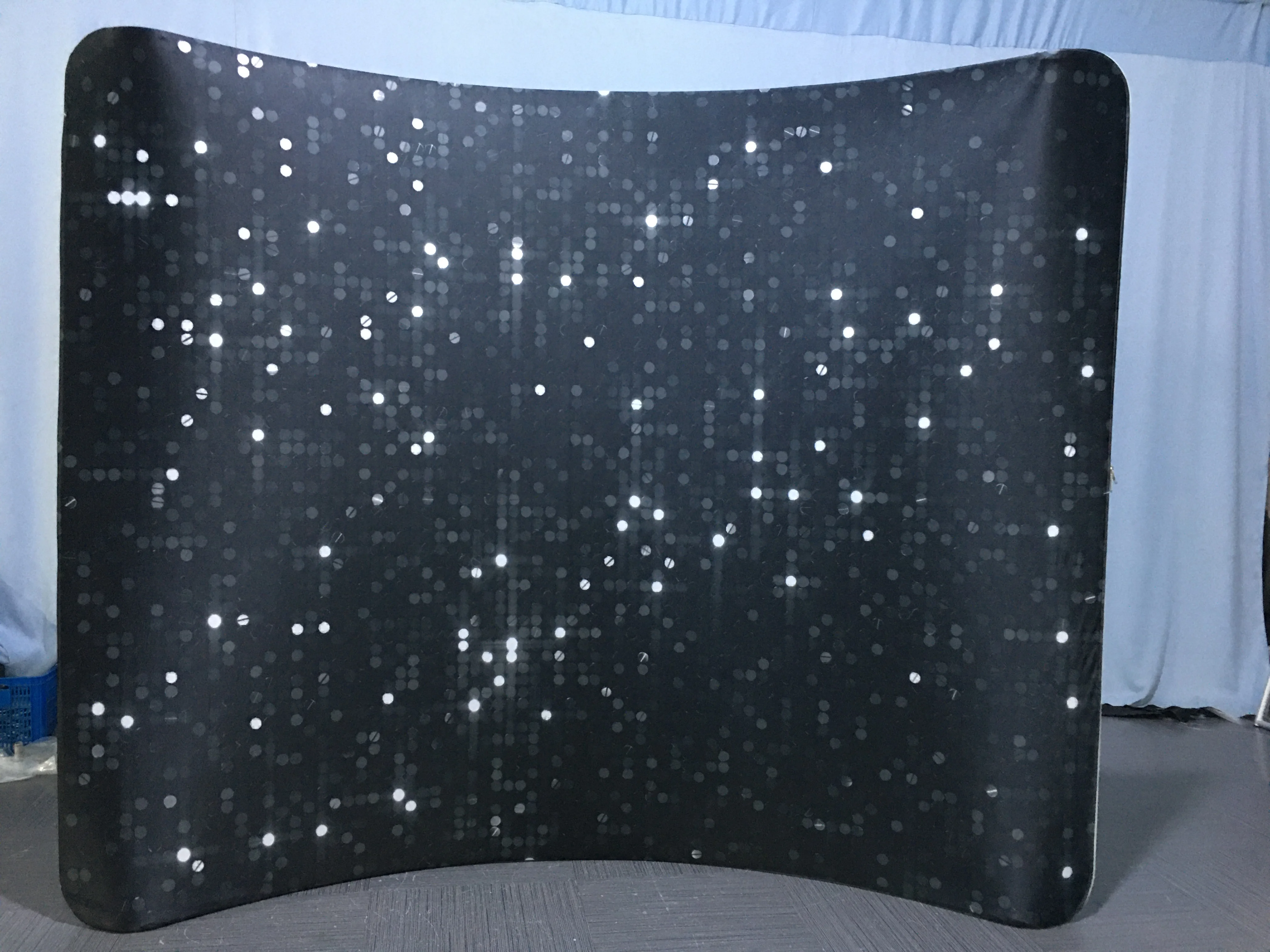 Customized Trade Show Back Wall - 10ft Curved Display