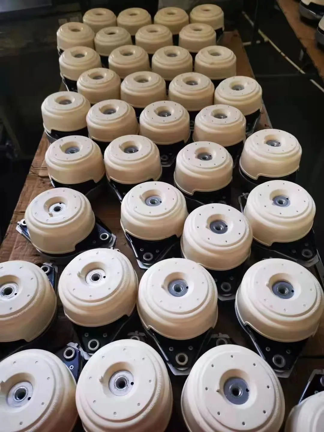 Shop Quality Engine Mounts for Cadillac Escalade & GMC