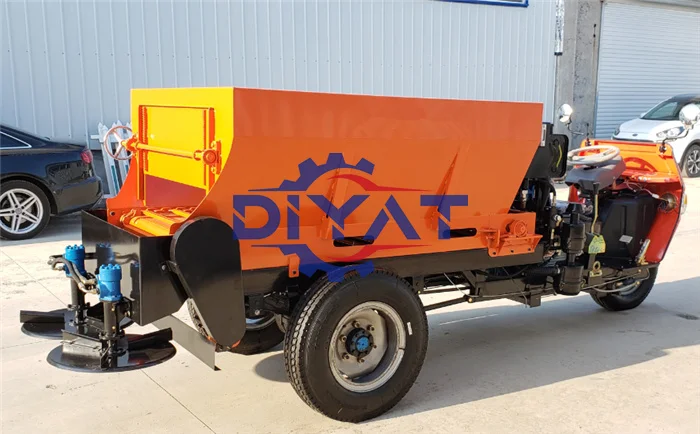 Farm Diesel Engine 3 Wheel Tractor Fertilizer Spreader Machine - Buy ...