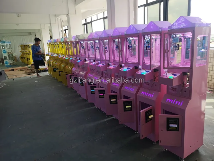 J01 Factory Wholesale Coin Operated Candy Arcade Game Cheap Mini Claw ...