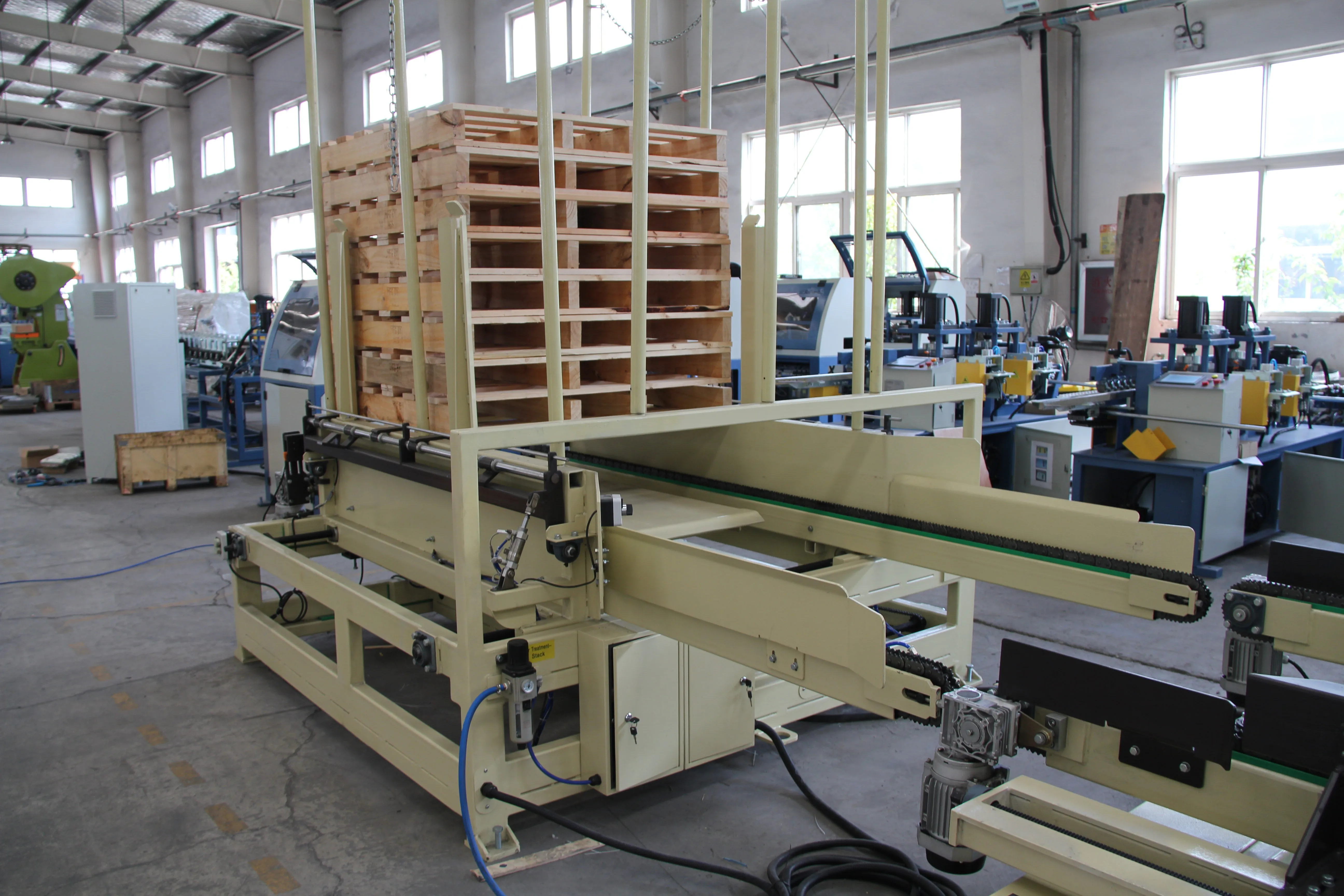 Sf9010 Wooden Pallet Nailer Machine Automatic Pallet Nailer Machine ...