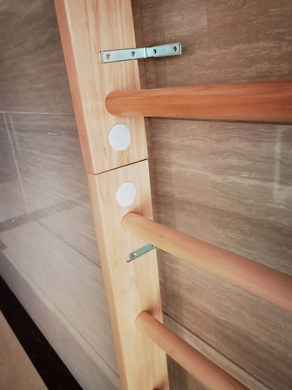 Wood Swedish Ladder Gymnastic Wall Bars - Durable & Customizable
