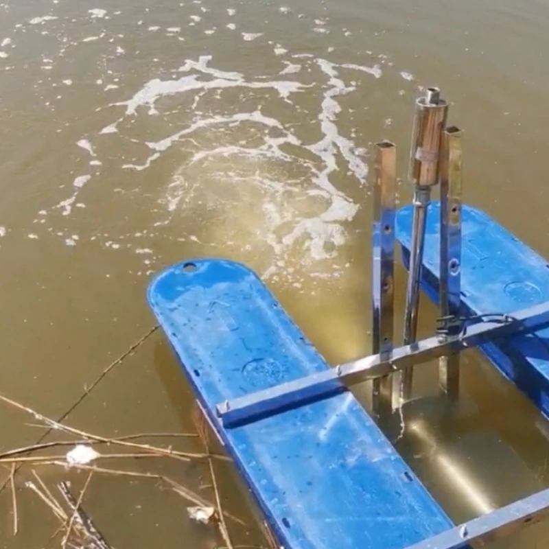 Solar Powered Aerators - Efficient Fish Farming Solutions