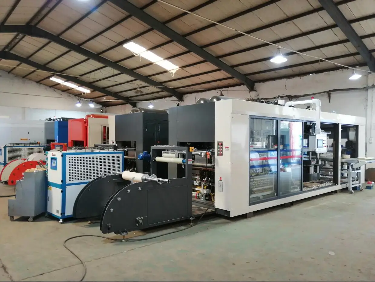 3 Station Fully Automatic Thermoforming Machine - Forming, Cutting, Stacking