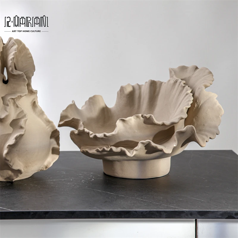 Modern Luxury Irregular Shell Shape Decorative Ceramic Fruit Bowl