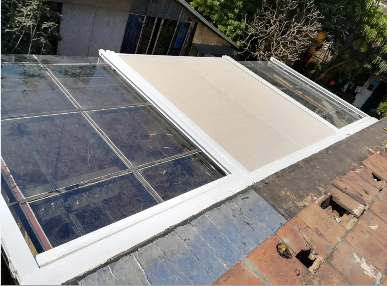 Heavy Duty Sun Rain Protection - Aluminum Retractable Awning