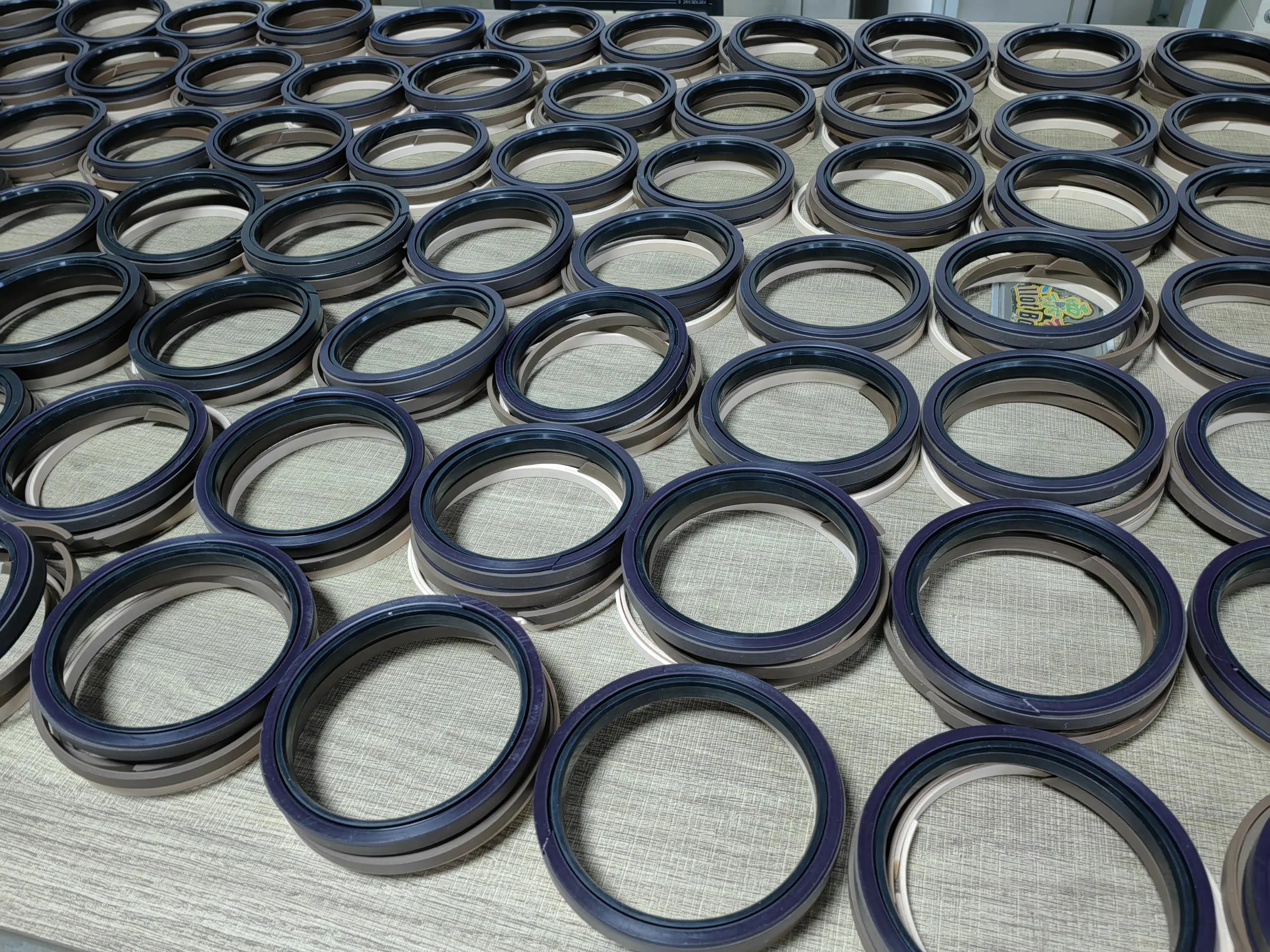 High Performance Seal Kit for New Holland Excavators