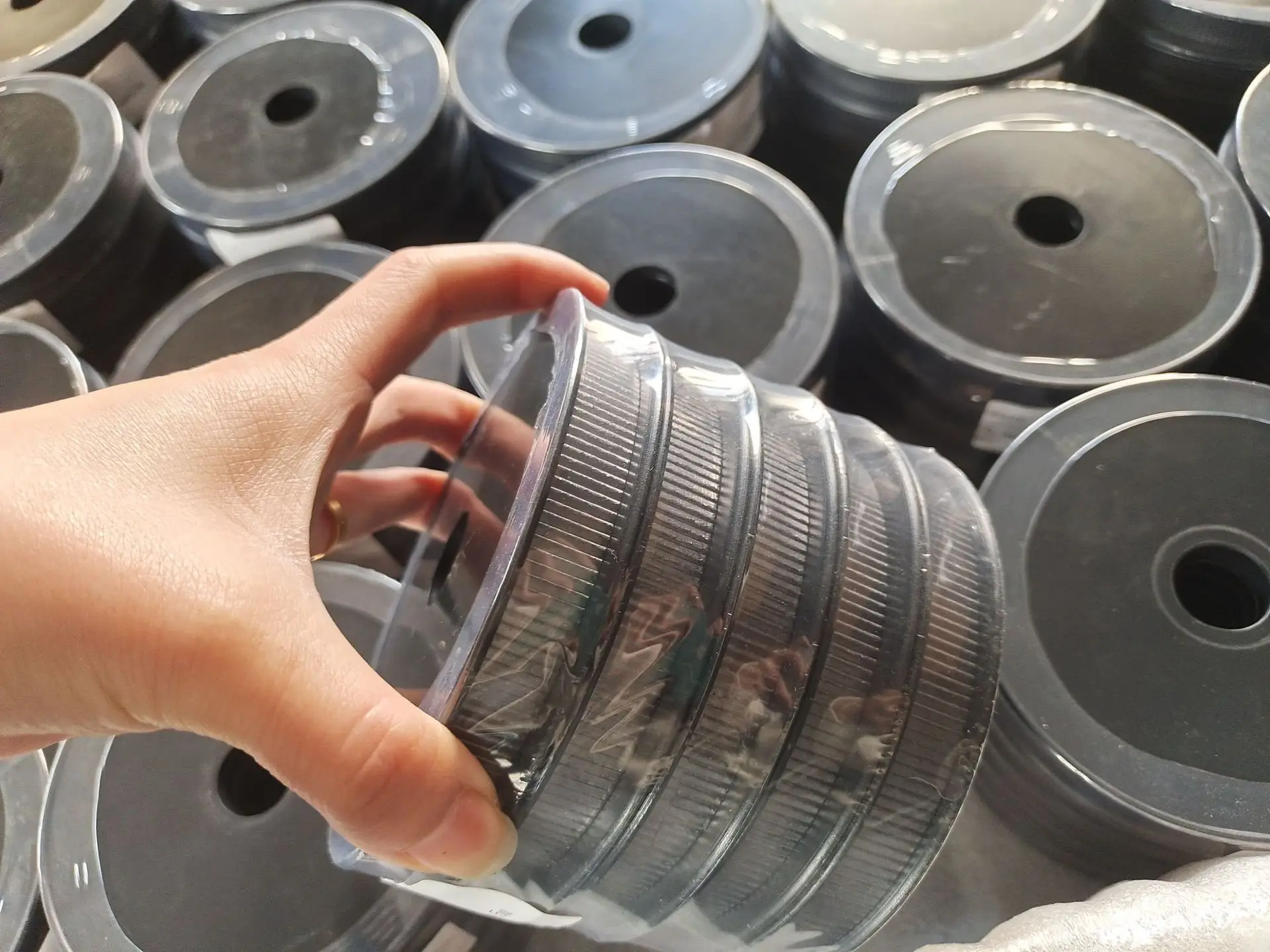 0.5mm 0.8mm Graphite Corrugated Tape with Adhesive - ZZX-250