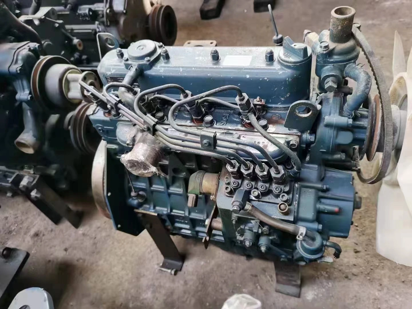 V1505 Complete Engine Assembly - Kubota 4 Cylinder Power