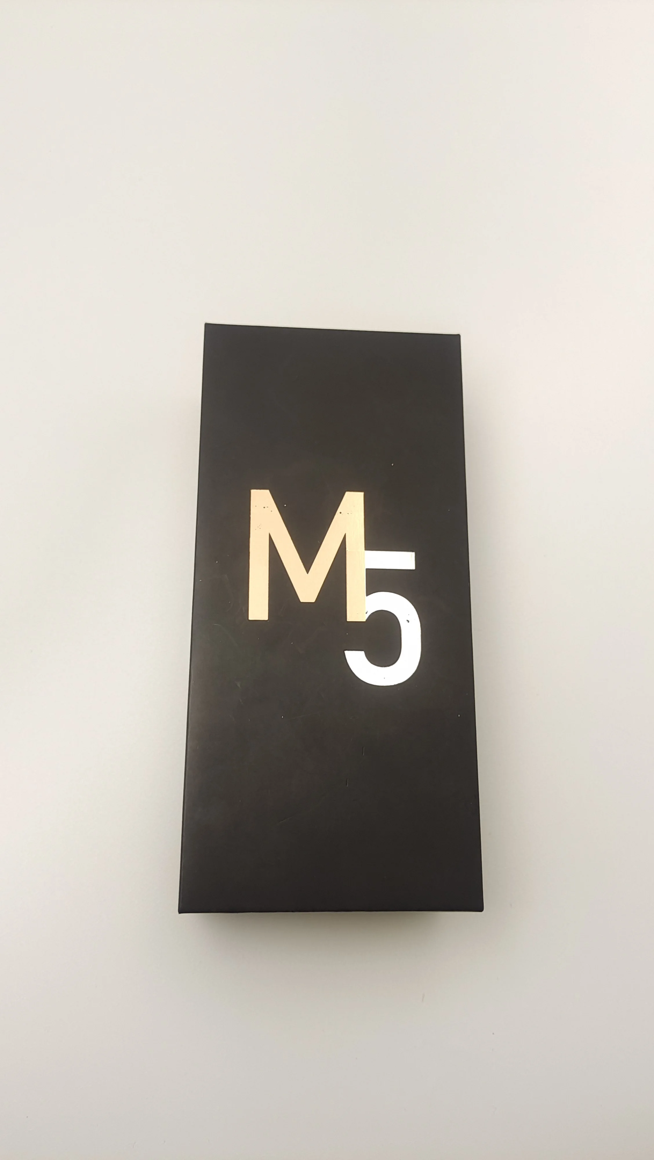 TIQ MINI M5 - Lightweight 4G Dual SIM Smartphone with 32GB