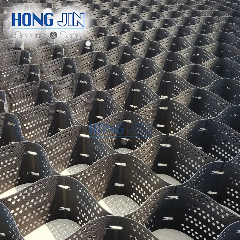 Geocell Welding Machine 24 Head Welding Machine Sheet Punching Machine ...