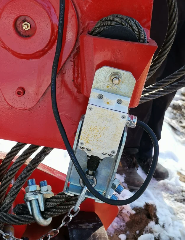 Crawler Pipelayer And Pipe Hoisting And Lifting Crane With Side Boom ...