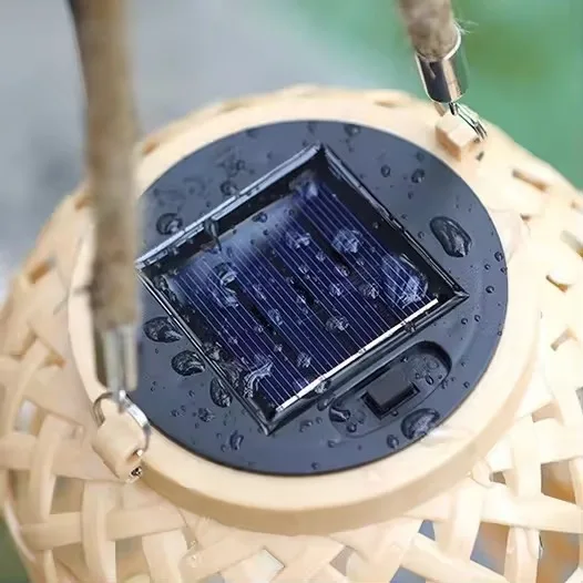 Solar Rattan Lamp - Durable, Warm White Garden Lighting