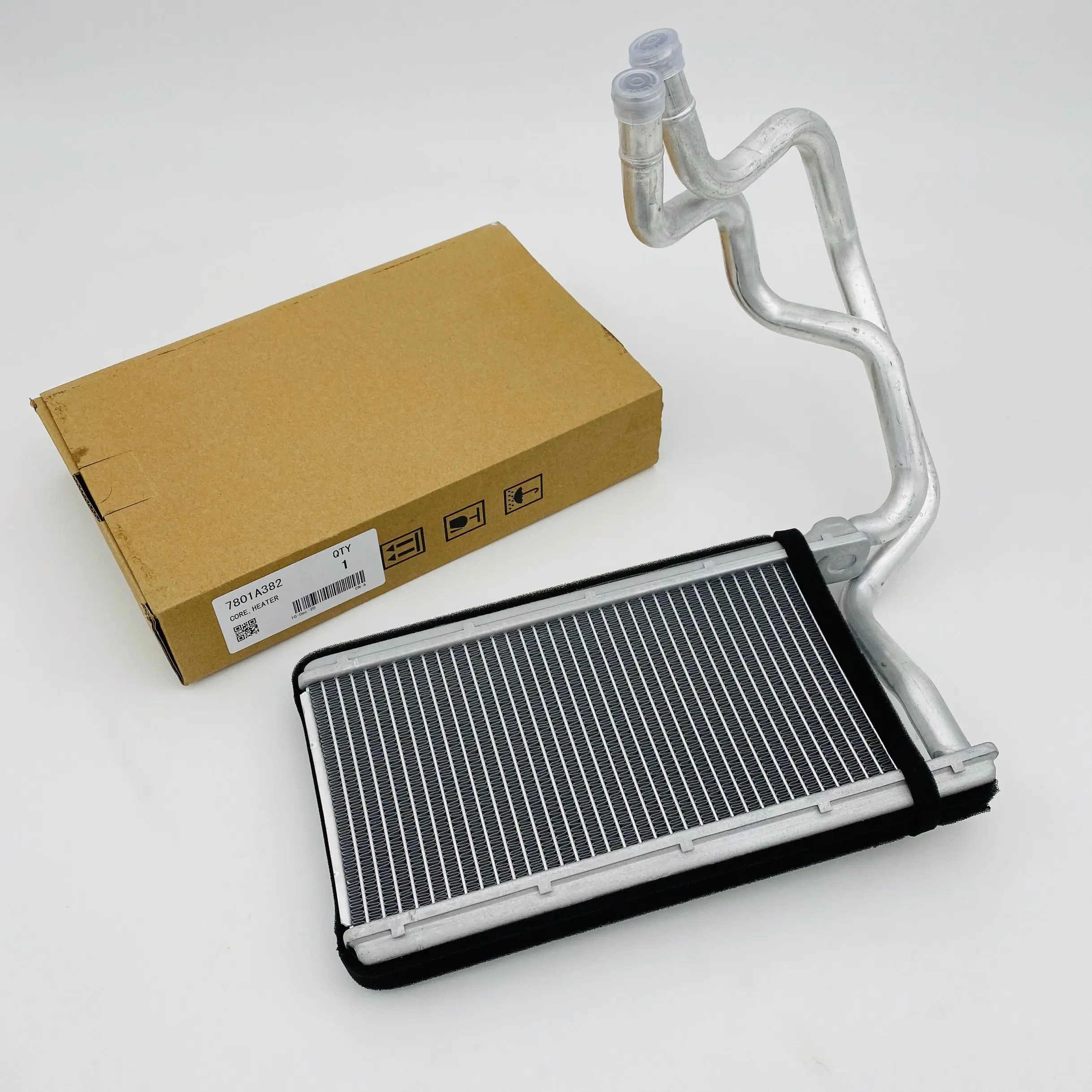 三菱triton L200 4d56 2006的加热器核心冷却器7801a382- - Buy 加热器芯三菱,中间冷却器的三菱海卫一,加热器芯 ...