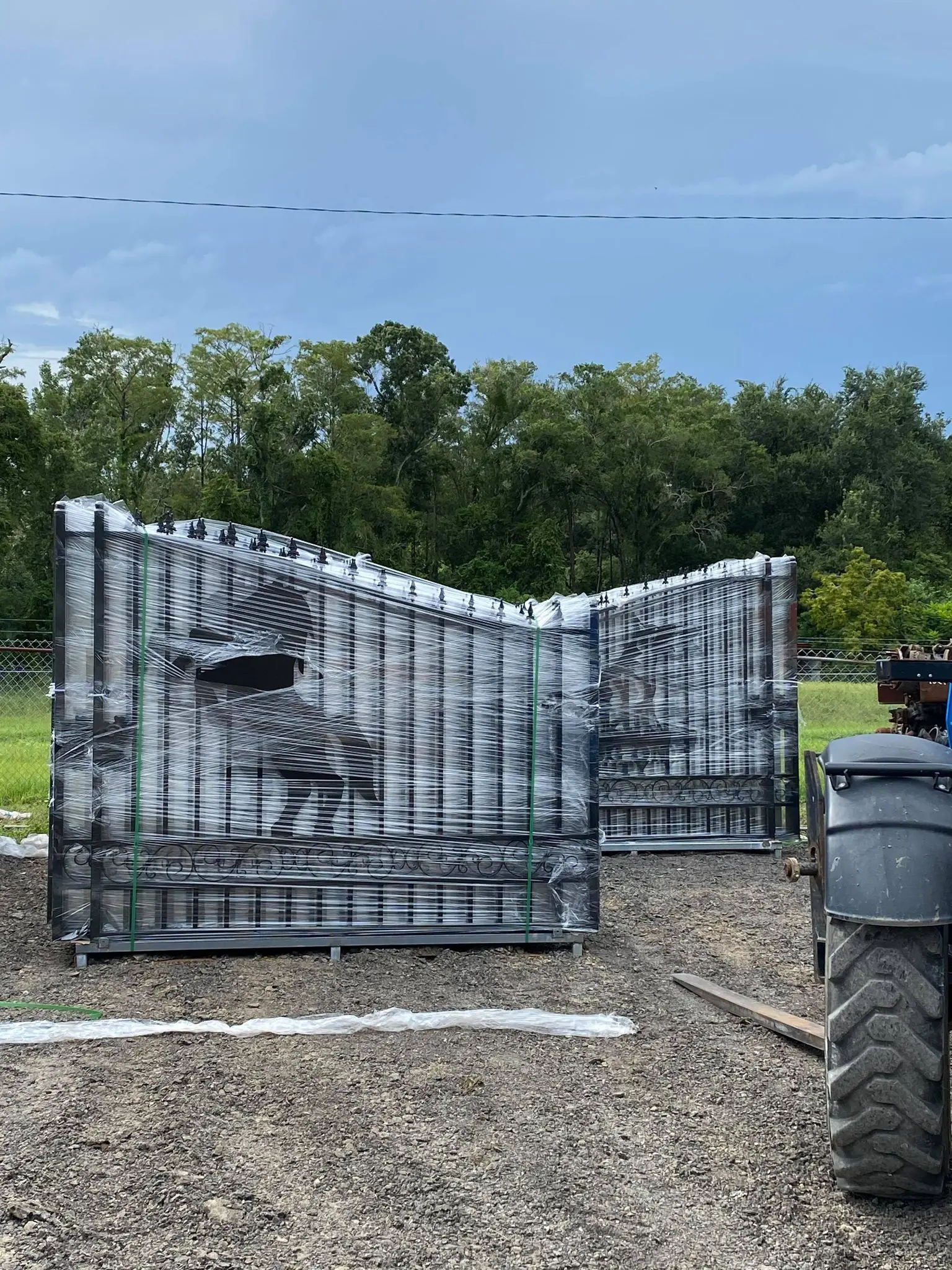 Deer Cow Horse Design Driveway Gates 20ft,18ft,16ft,14ft Factory Direct ...