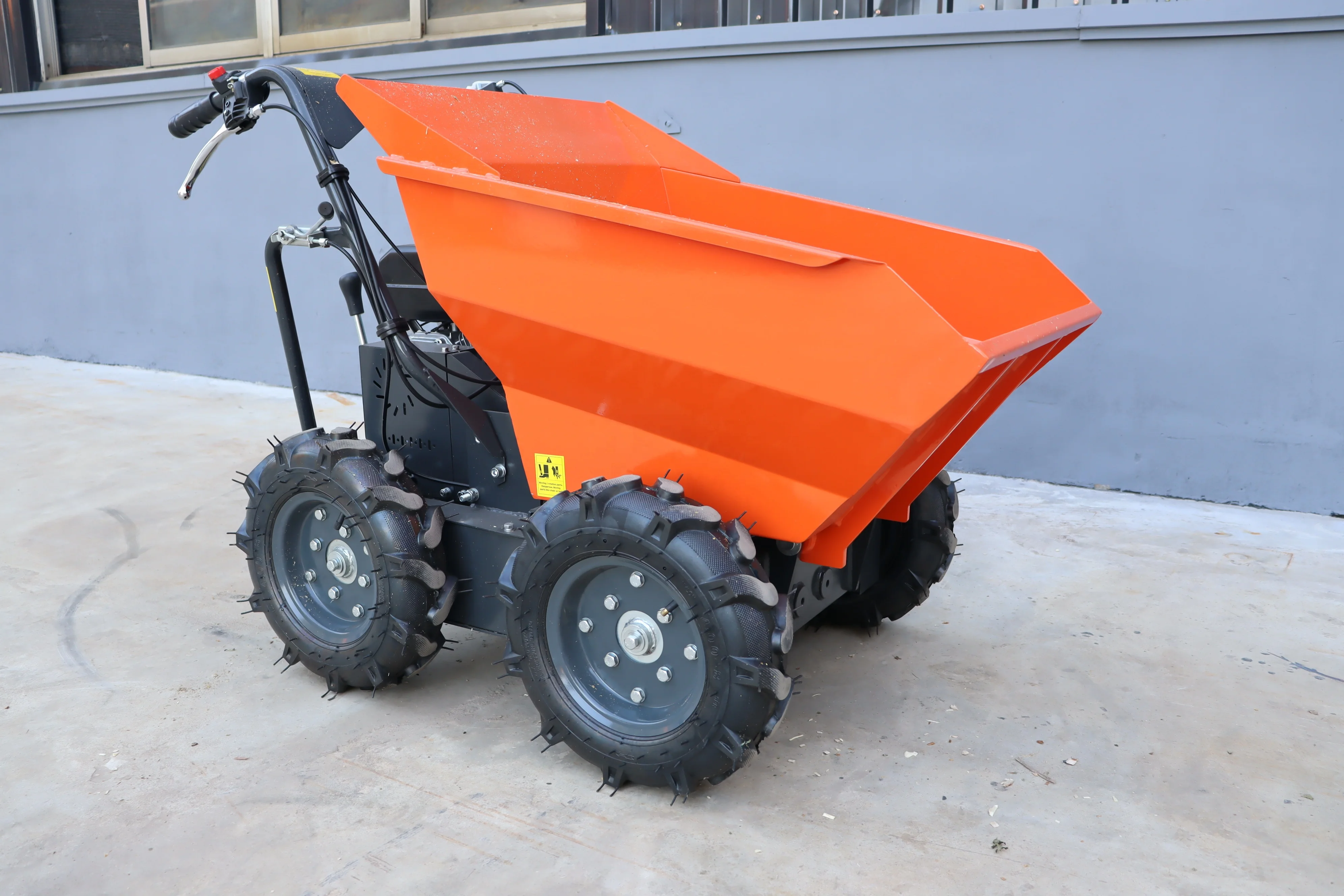 Wheelbarrow Unloading Cargo Sand Sawdust Dumper 6.5hp Gasoline Engine ...