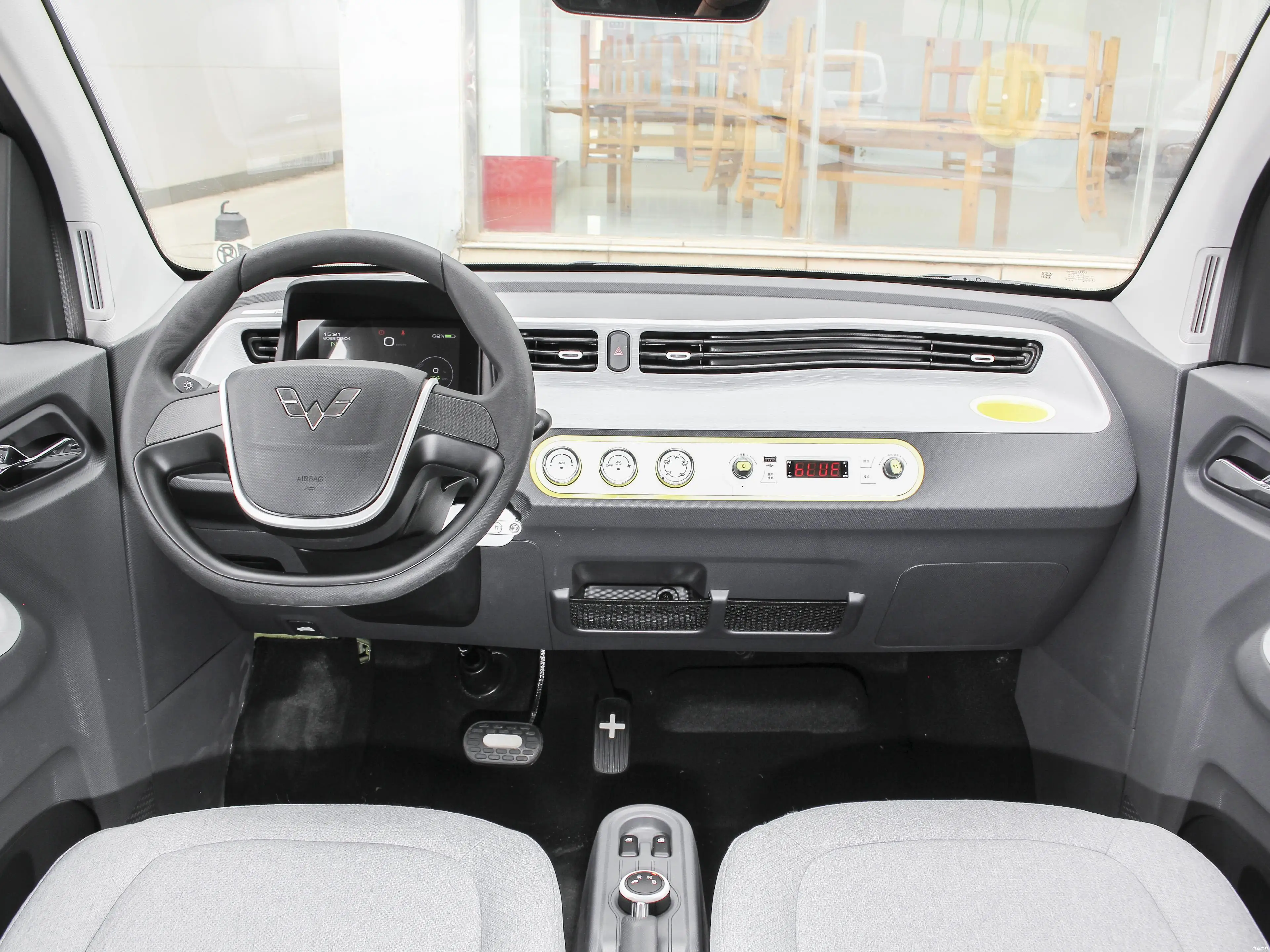 Huge Discount Sgmw Wuling Hongguang Mini Ev Car Electric Macaron 4seat ...
