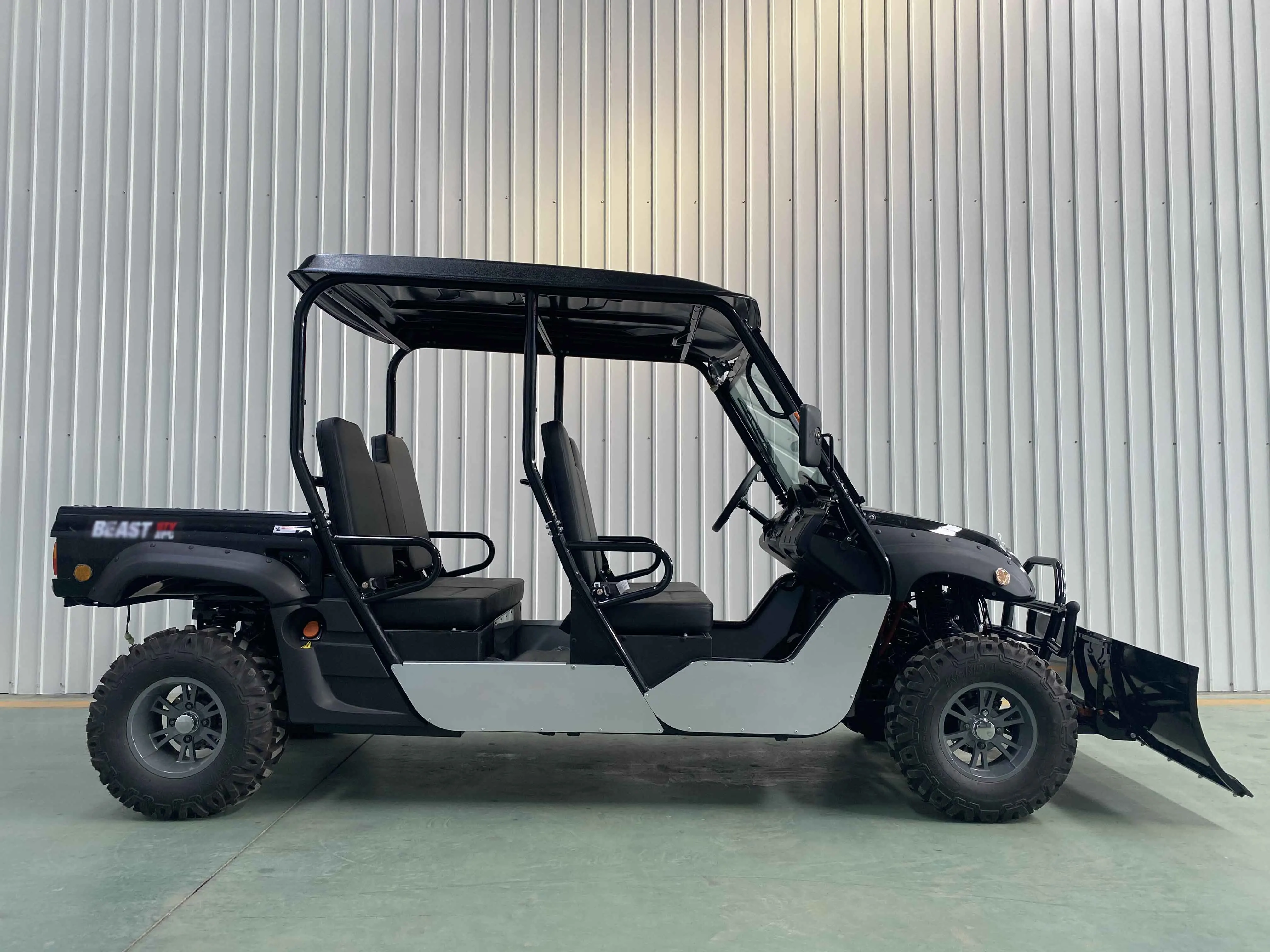 4-Seater Electric Utility Track Vehicle with Automatic Transmission ...