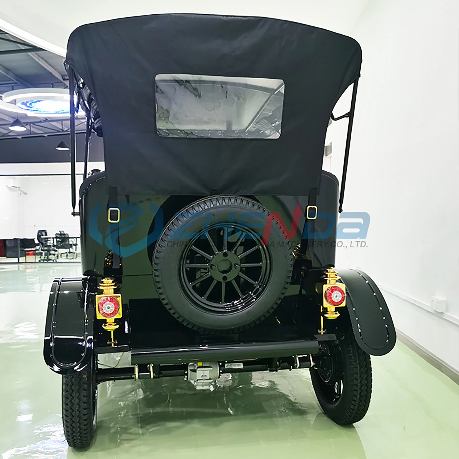 Zhenda Classic Green Vintage Car - High-Performance Electric