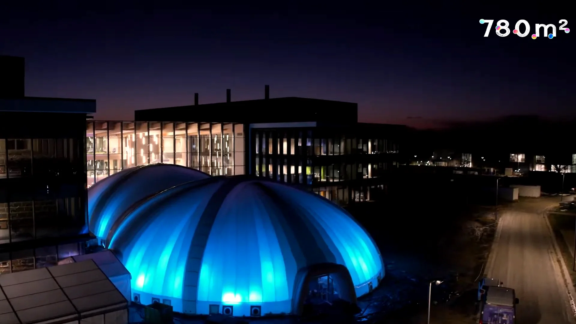 Outdoor Event Tent Luxury Inflatable Dome For Golf Tennis Court Tent ...