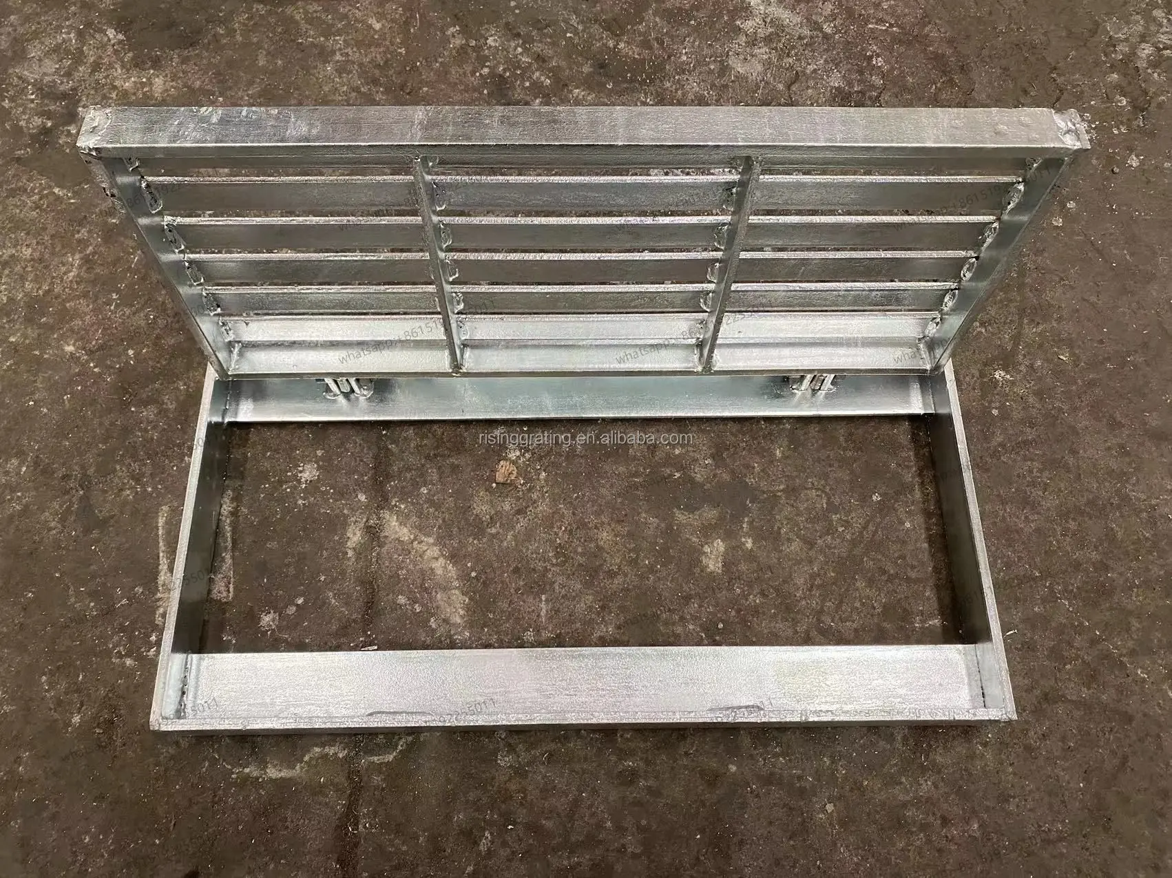 HDB Hinged Sump Drain Grating 300 X 600mm - Durable & Efficient