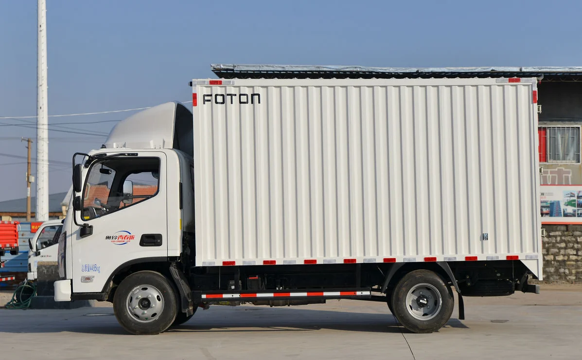 Foton Aumark Lorry Truck Automatic LHD Box Cargo 5 Tons Capacity Euro 5 ...