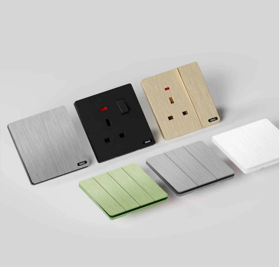 Klass PC Material 15A Plug Socket - Reliable Power Solutions