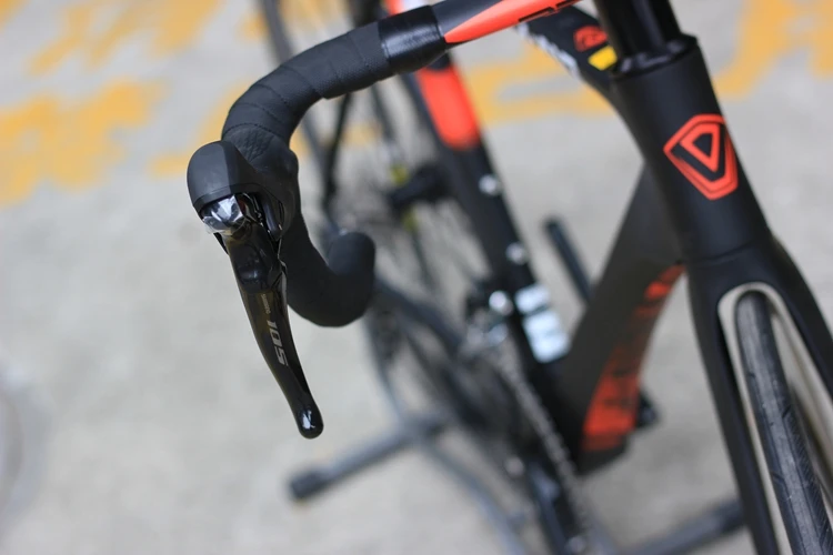 JAVA FEROCE 3 - 22 Speed Carbon Fiber Road Bike Disc Brake