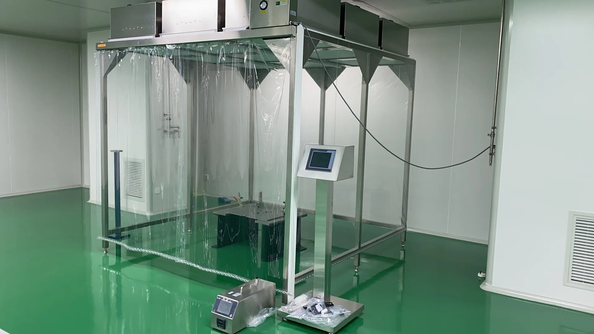 Standard Weighing Booth Dispensing Booth Sampling Booth For Healthcare ...