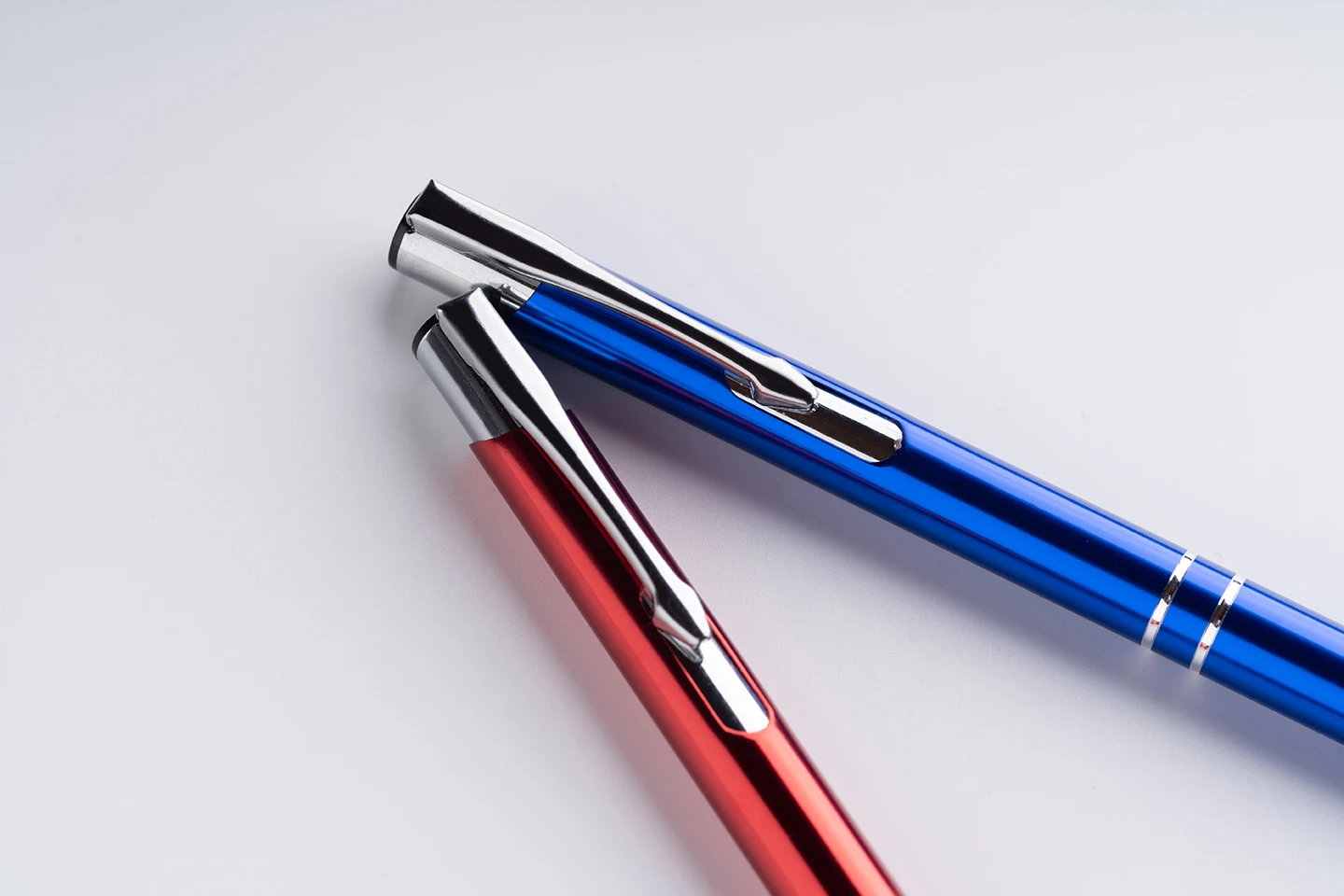Luxury Metal Pens with Custom Logos - Perfect Gifts